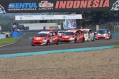 Honda Racing Indonesia Dominasi Seri 4 H :: Honda Indonesia