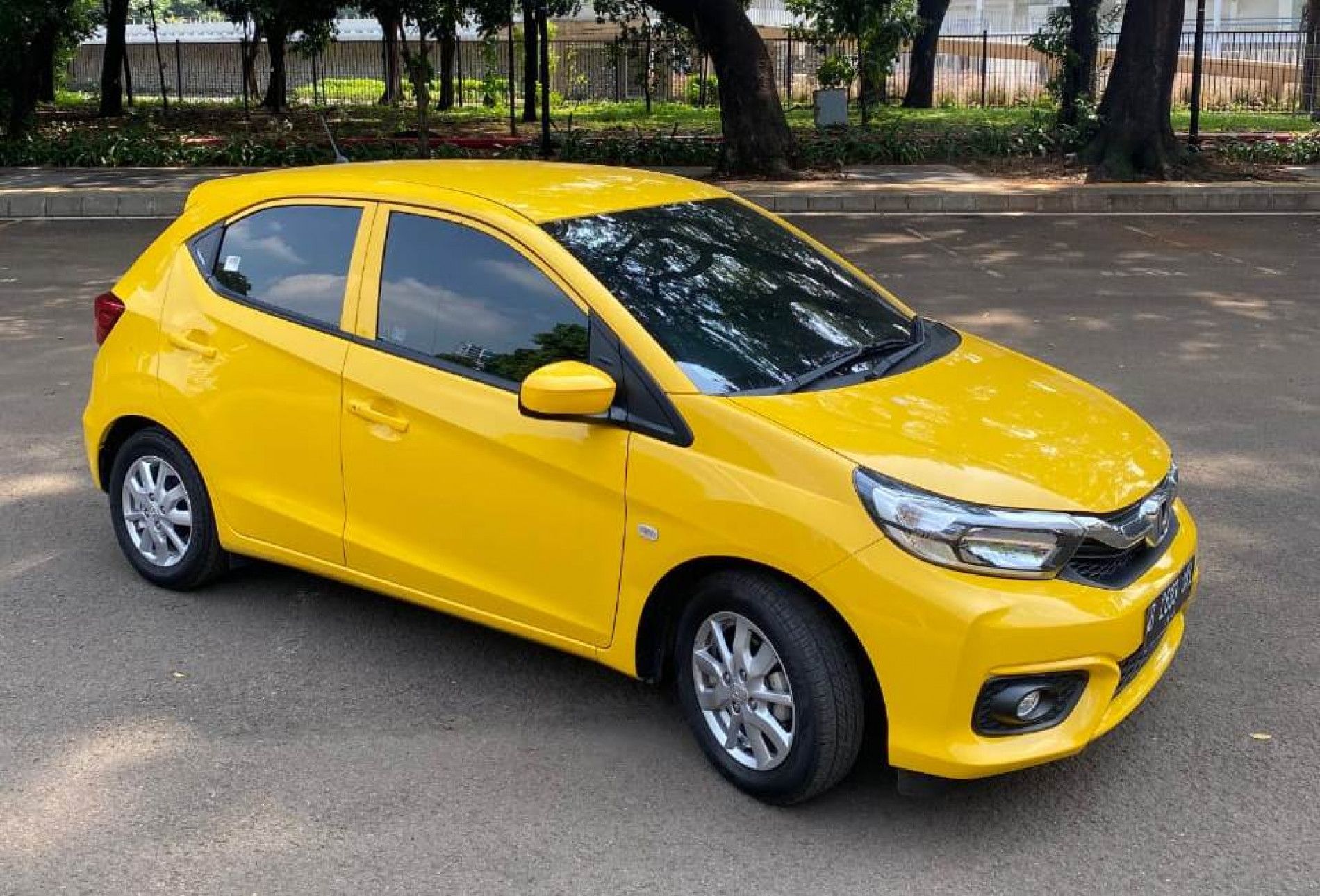 Akhiri Semester Pertama 2021, Honda Brio :: Honda Indonesia