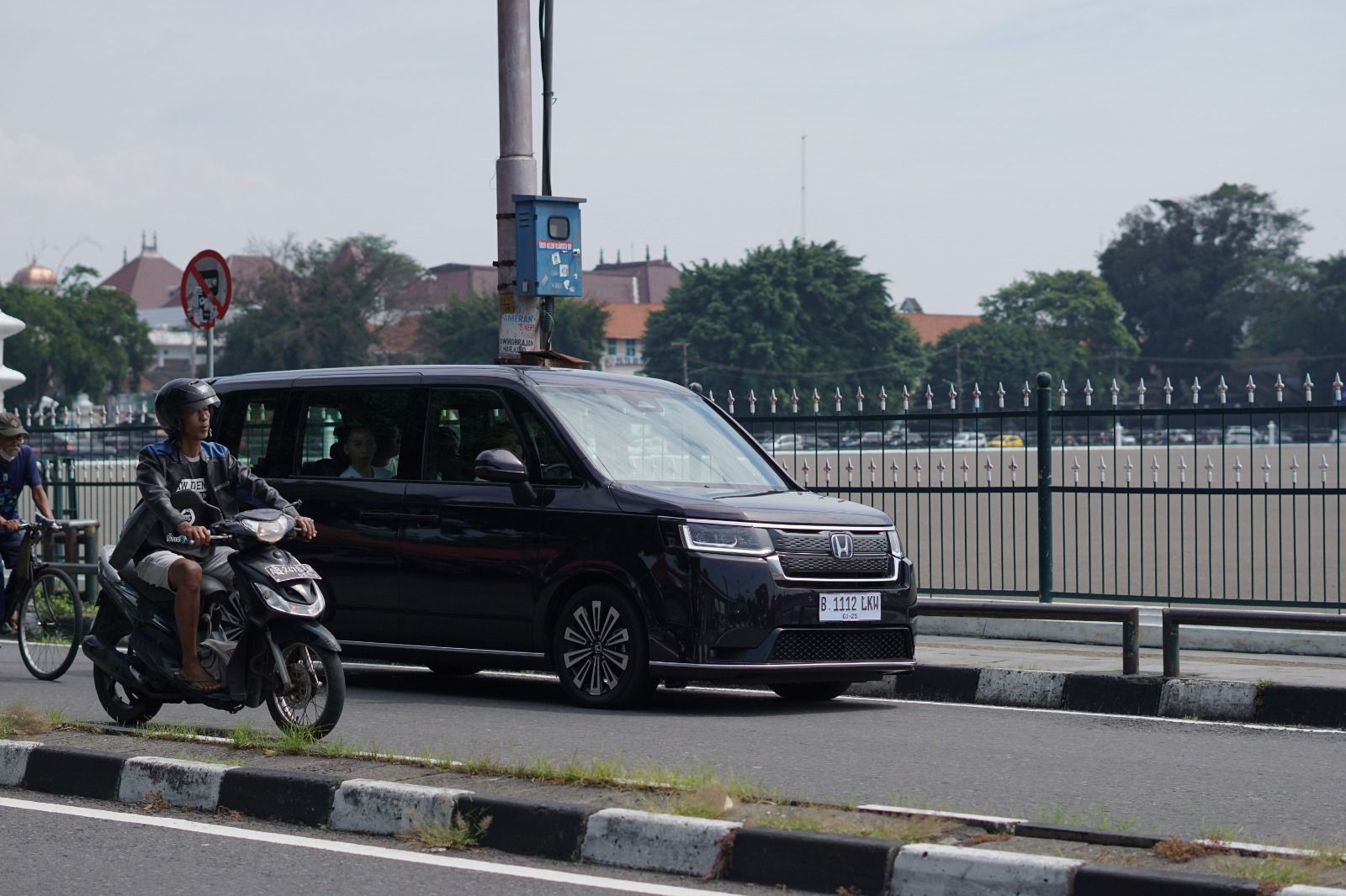 Mobil Upper MPV Honda STEP WGN Memasuki :: Honda Indonesia